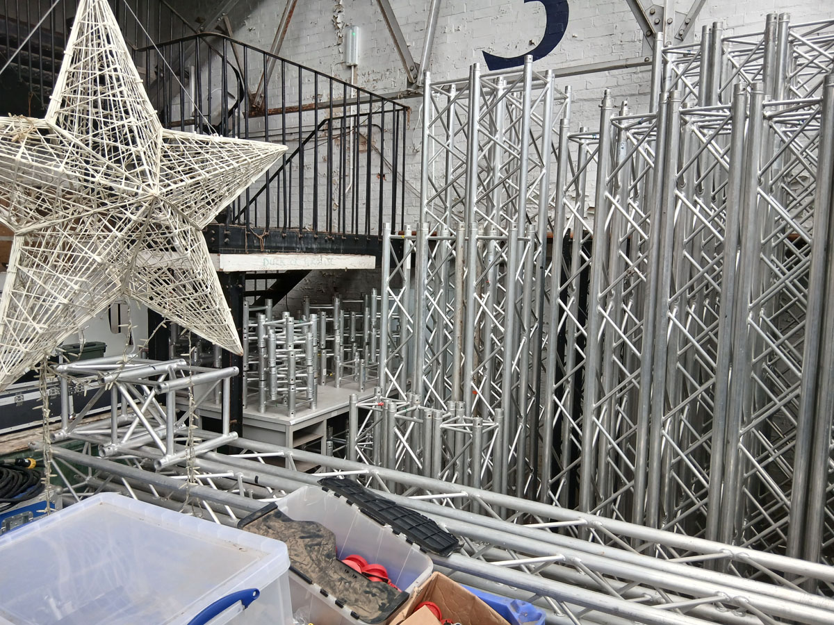 Ex Event Hire Kit, Display Props, Audio Visual Equipment and Vehicles