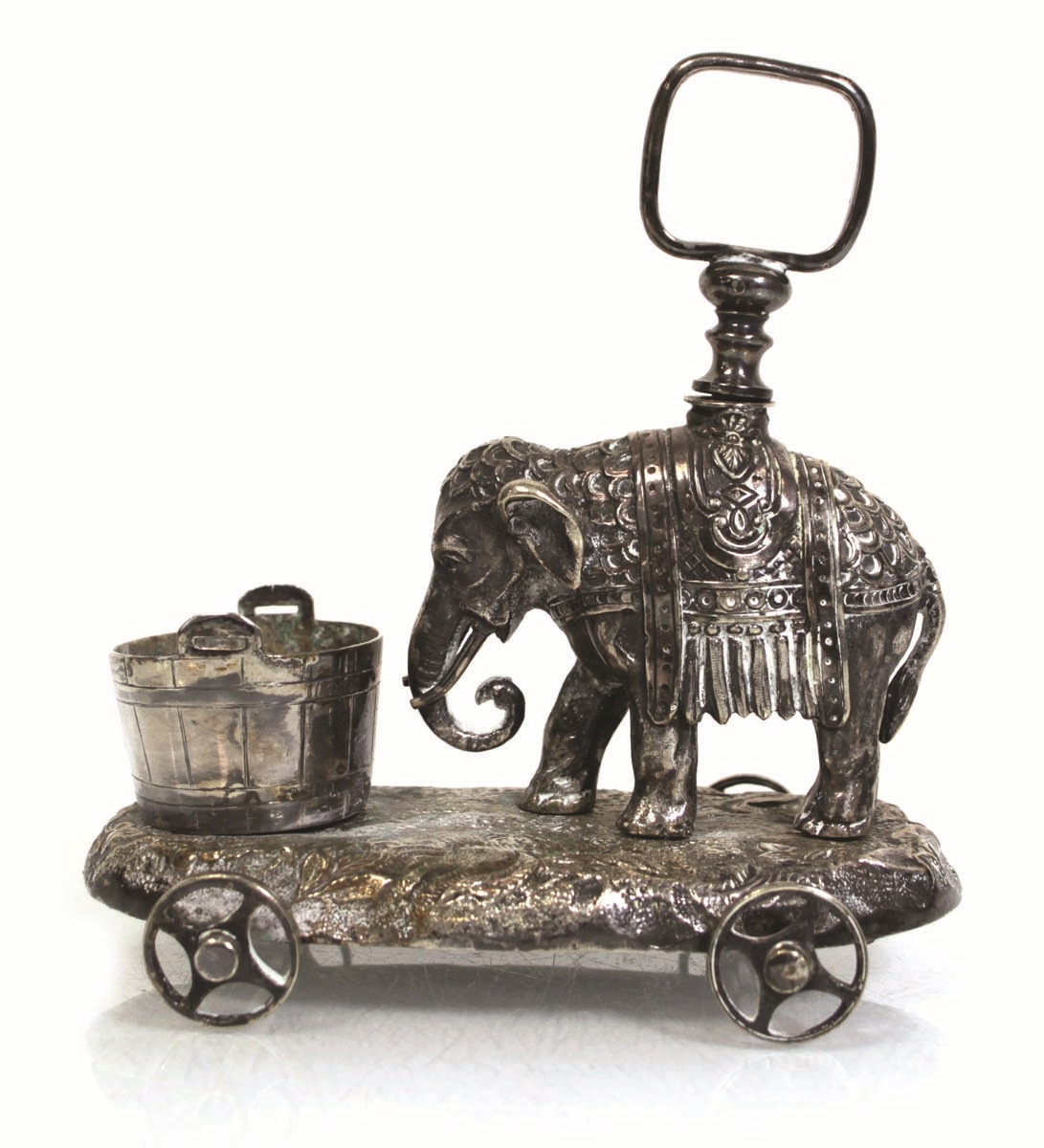 Antique Furniture, Collectors’ Items, Jewellery, Coins & Watches
