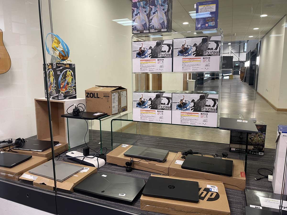 Bedford Weekly Auction