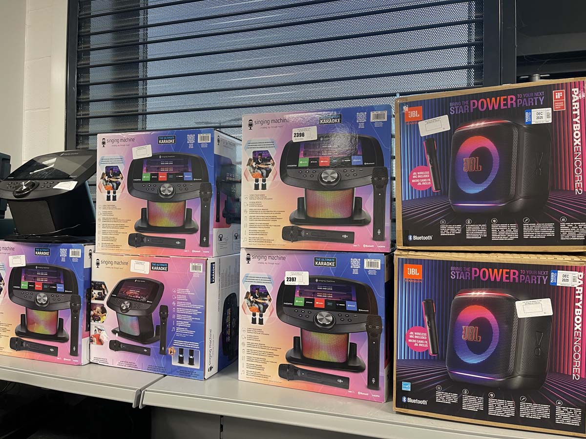 Bedford Weekly Auction