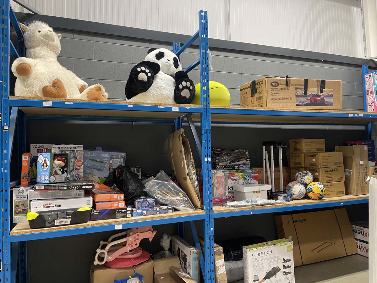 Bedford Weekly Auction