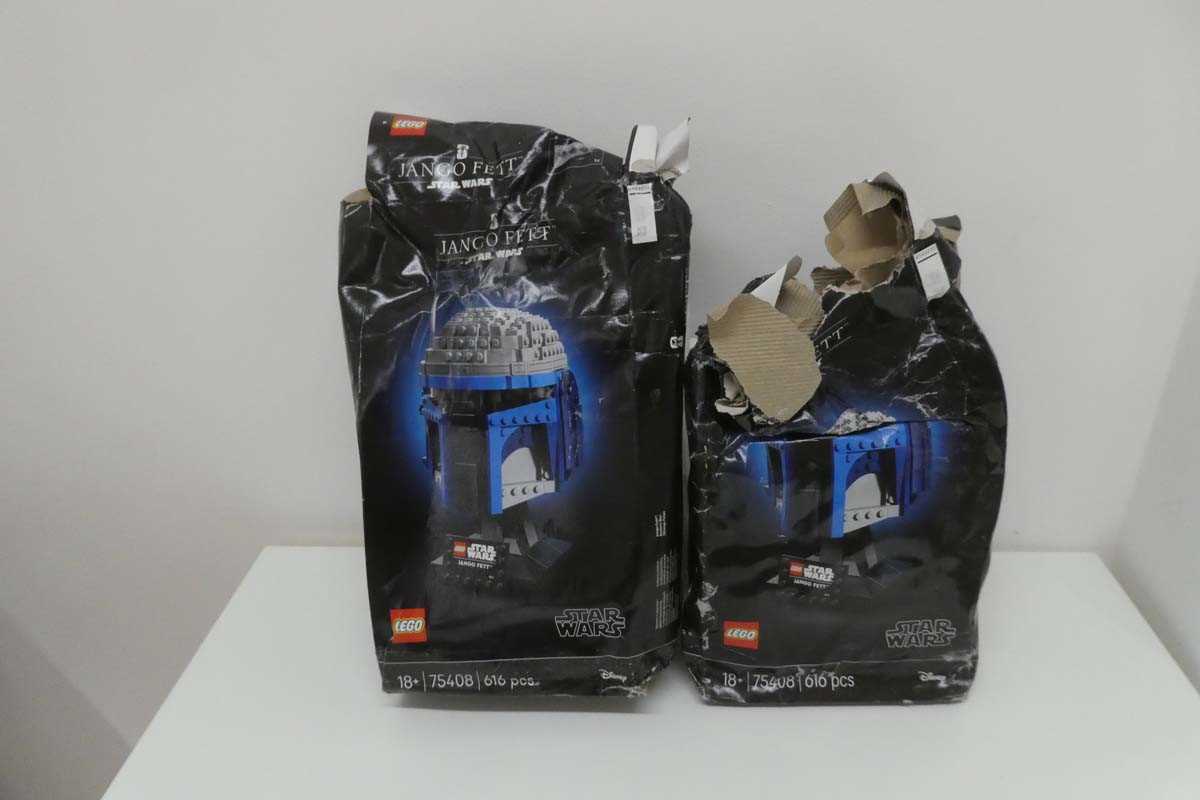 Lot 1025 - 2x LEGO 75408, STAR WARS Jango Fett's